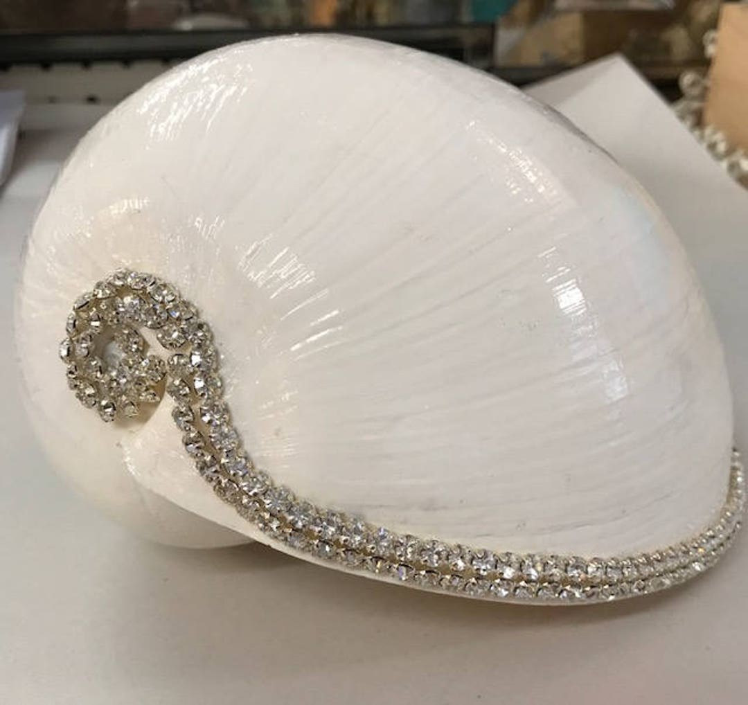 Embellished Polished White Melon Shell With Swarovski Crystals Polished ...