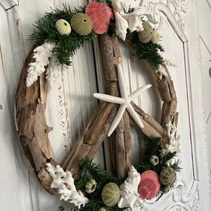 Beach Decor Driftwood Peace Sign Seashell Wreath - Starfish and Shell ...
