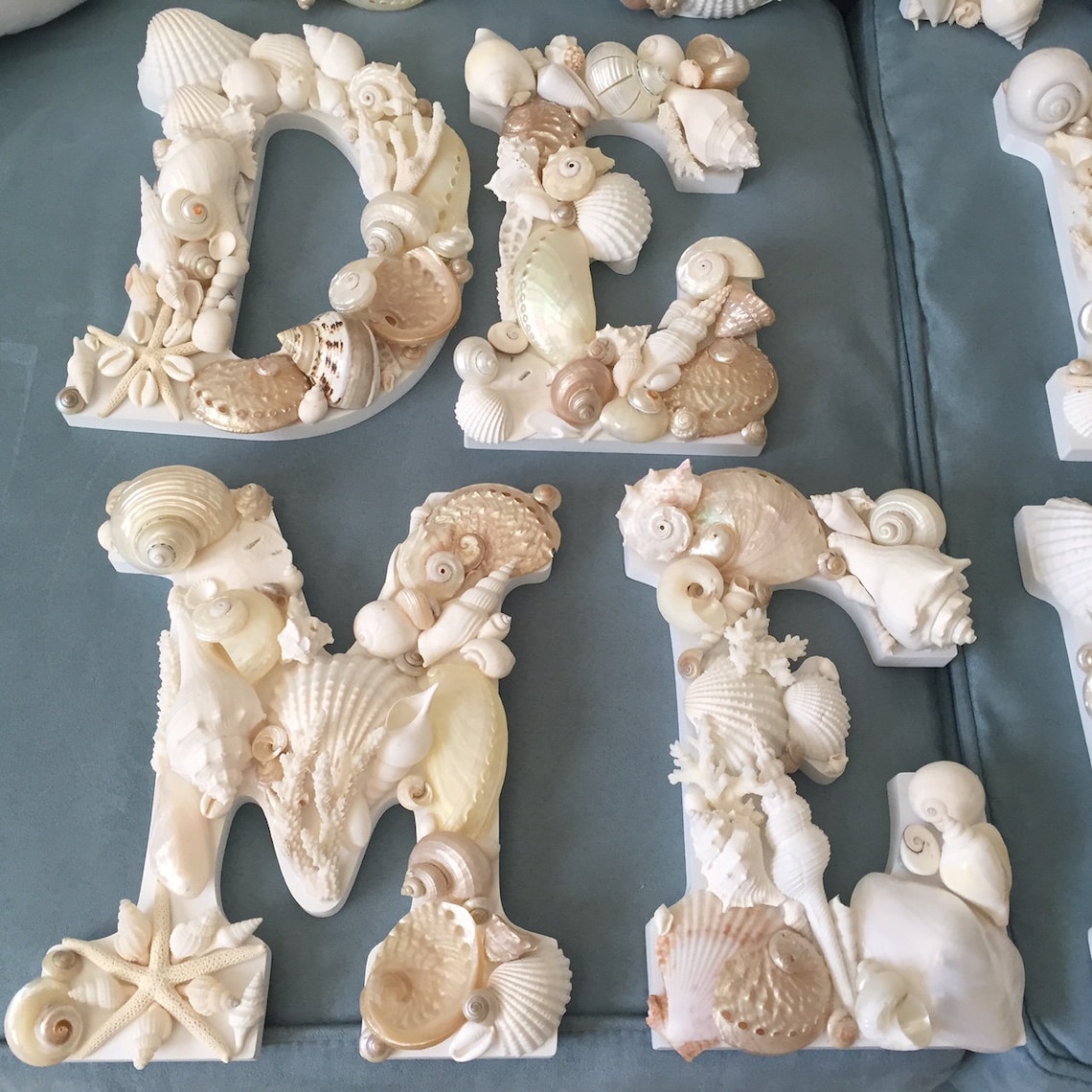 Beach Decor Shell Letters sons De La Mer - Etsy