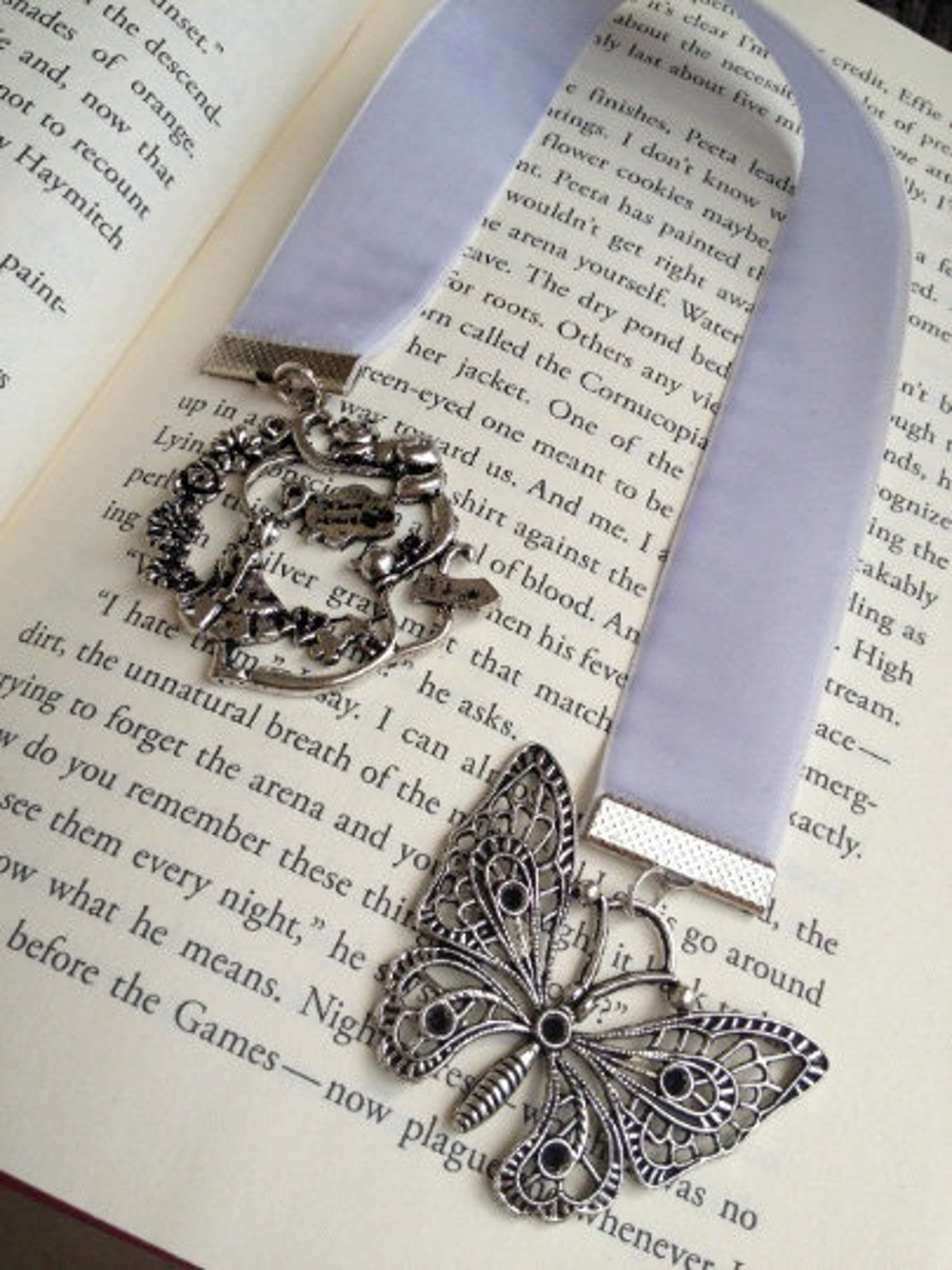 Alice in Wonderland Ribbon Bookmark - Etsy