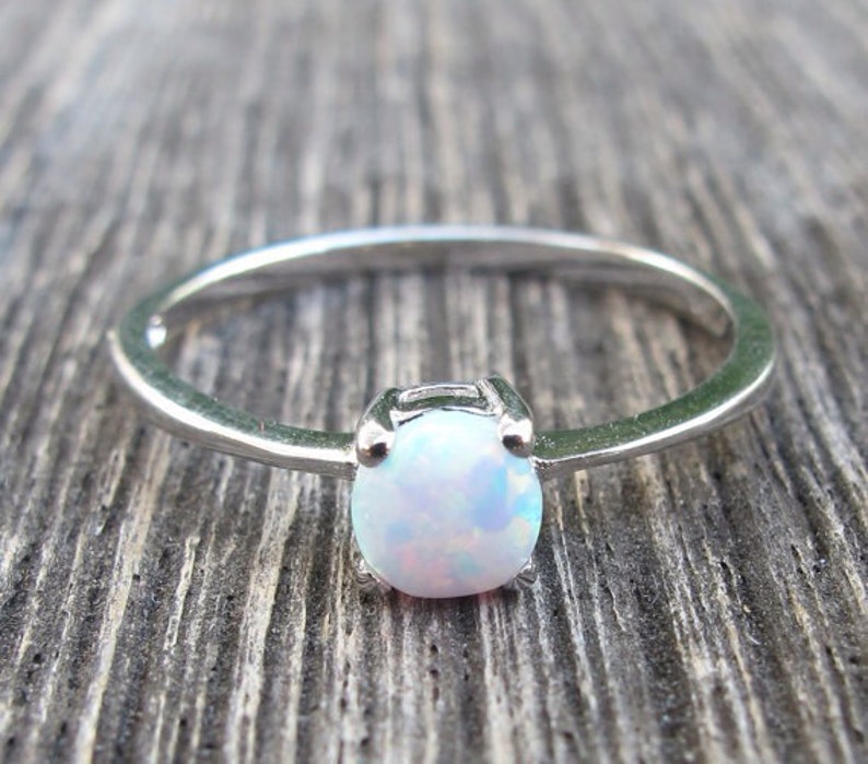 Anello opale bianco Anello impilabile in argento opale - Etsy Italia