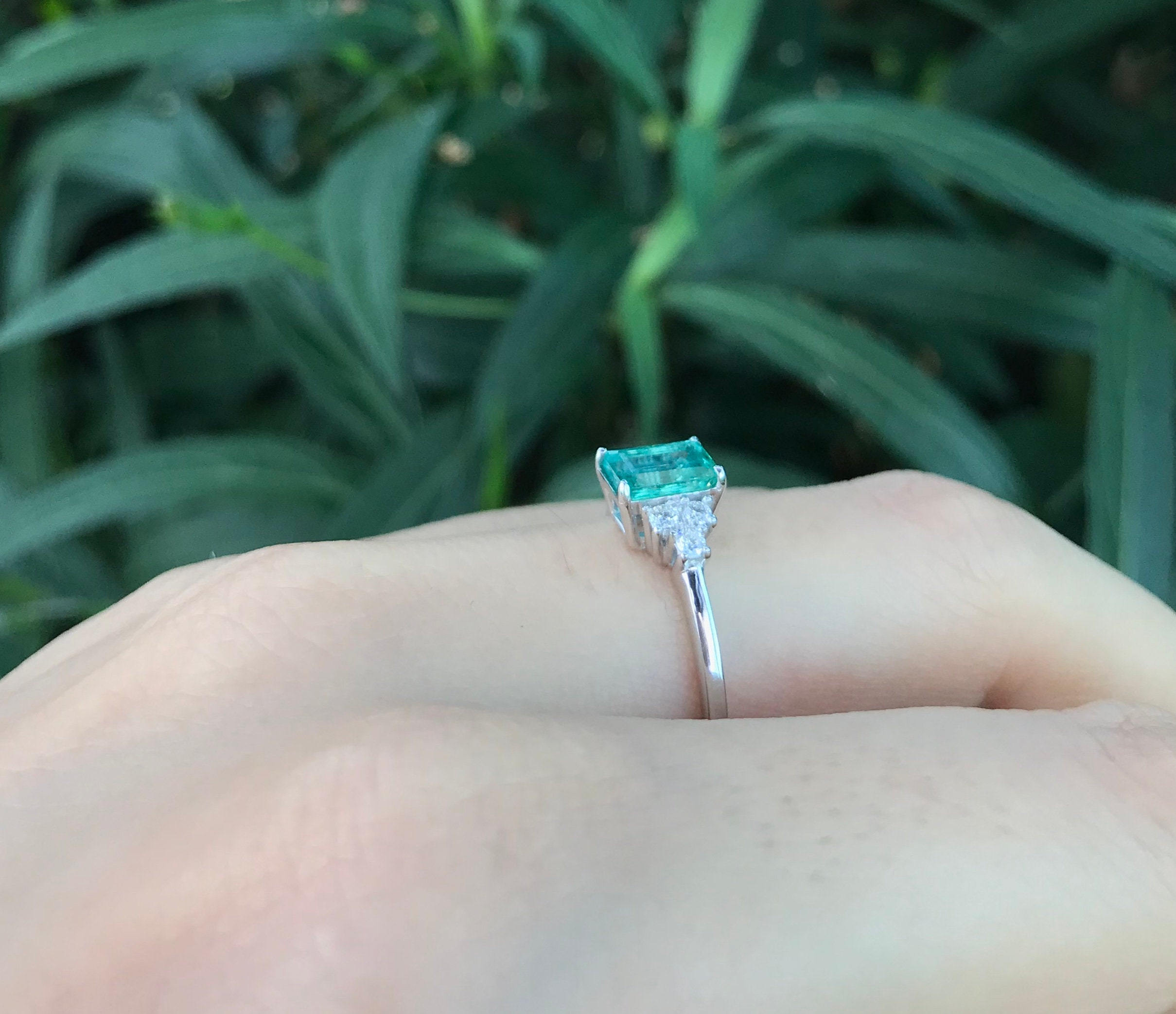 Genuine Emerald Diamond Promise Ring for Her- Emerald Rectangle Deco ...