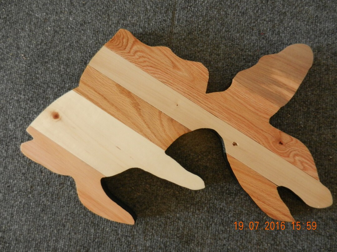 Hand Crafted Angel Fish (goldfish Design) From Pallet Wood - Etsy