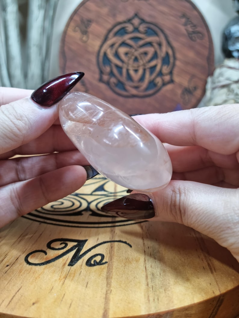 Fire Quartz Heart Crystal Palm Stone Red Hematoid Quartz With Flash ...