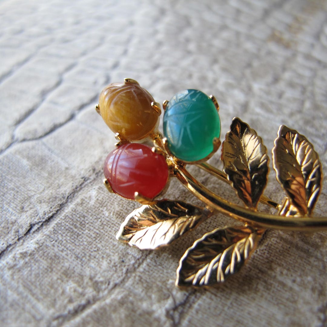 Gemstone Scarab Stone Gold Plated Floral Spring Sprig Branch Pin Brooch ...