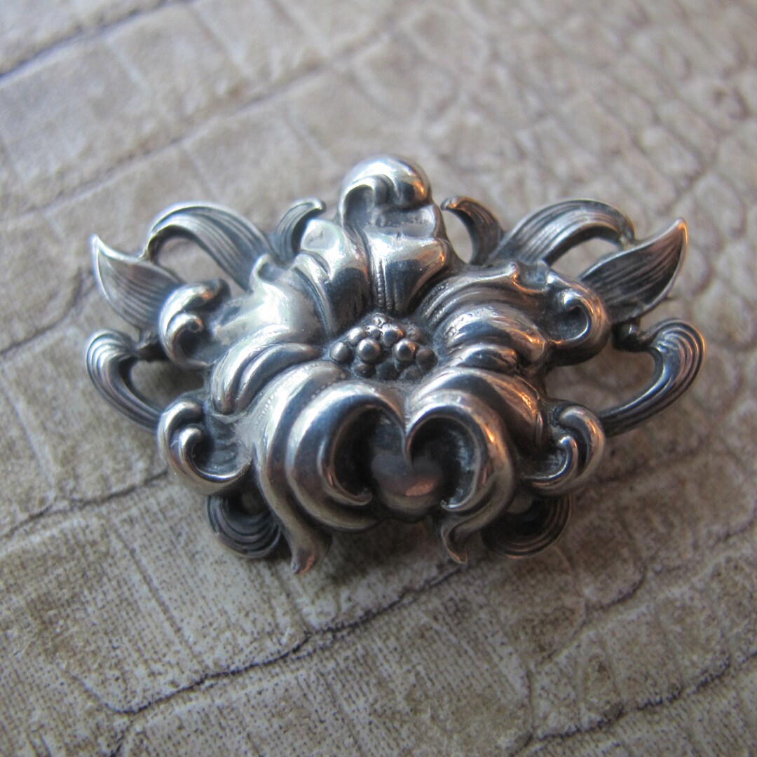 Art Nouveau Antique Sterling Floral Chrysanthemum Botanical Brooch Pin ...