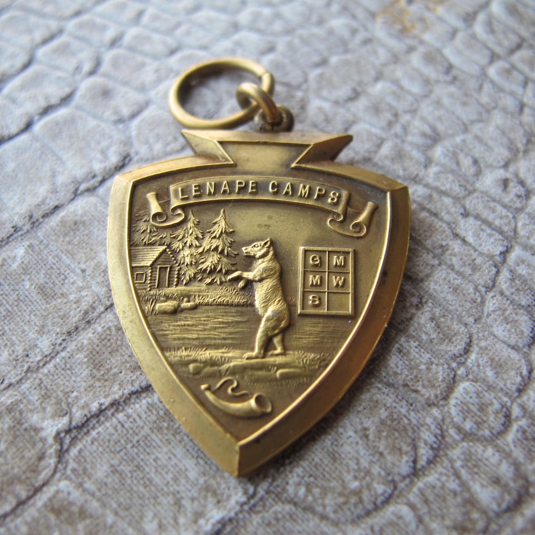 Handsome Gold Tone Signed Camp Medallion Souvenir Keepsake, Shaped Like an Arrow Head, Fine Rich ...
