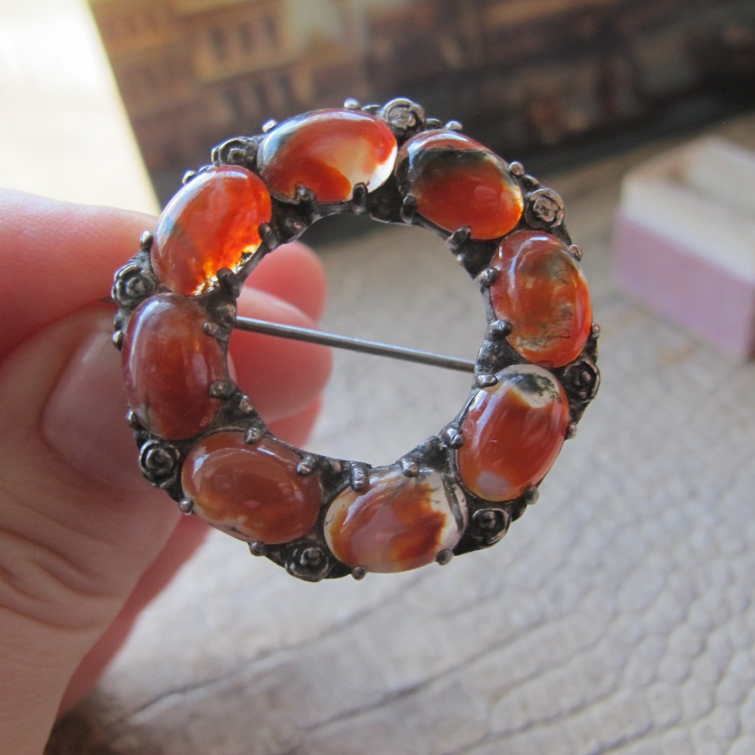 Scottish Agate Gemstone Cabochon Gemstone Silver Circle Brooch Pin ...