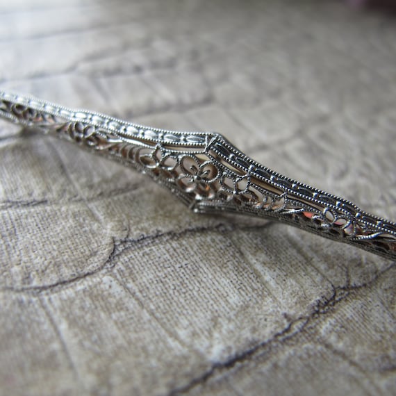 14k Krementz Signed Filigree Bar Pin Antique Brooch, … - Gem
