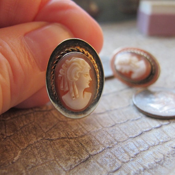 Victorian Revival Italian Shell Cameo Gold Filled Scr… - Gem