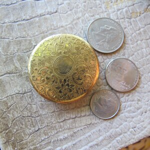 KIGU Made in England Small Bold Tone Flower Scroll Tiny Little Compact ...