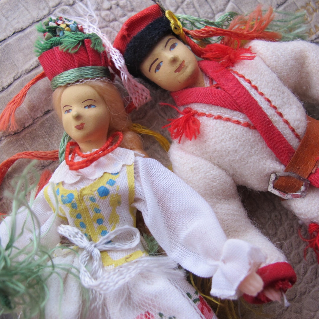 Small Polish Slavic Dolls Figures, Cake Toppers, Holiday it's a Small ...
