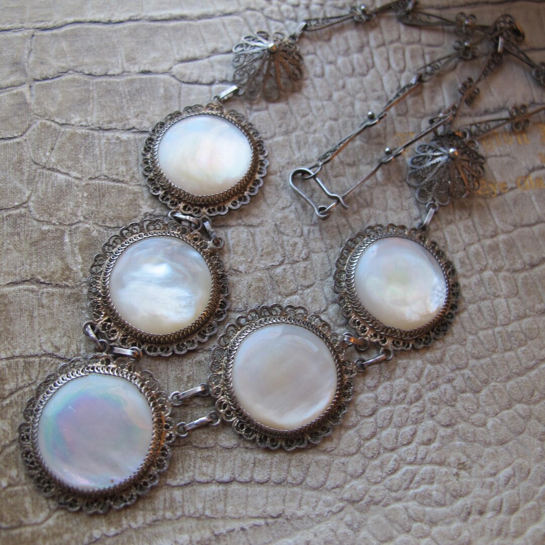 Old World MOP Mother of Pearl Shell Panel Link Chain Necklace Silver ...