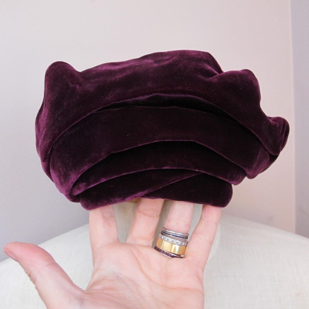 Purple Velvet 40's to 50's Turban Lady's Hat. Woodward & Lothrop ...
