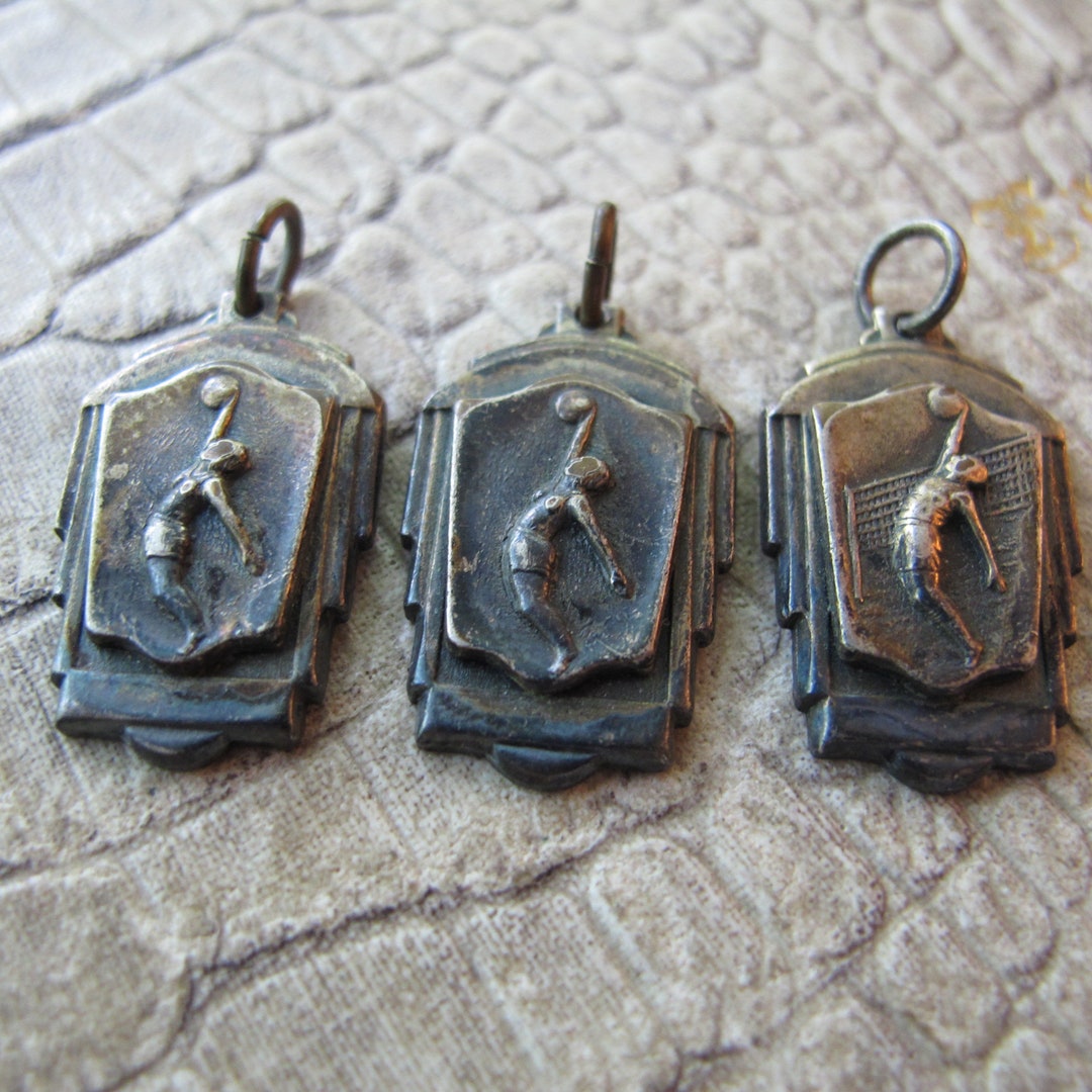 Volleyball Art Deco Silver Plate Charm, Sports Vintage Charm, by Trophy ...