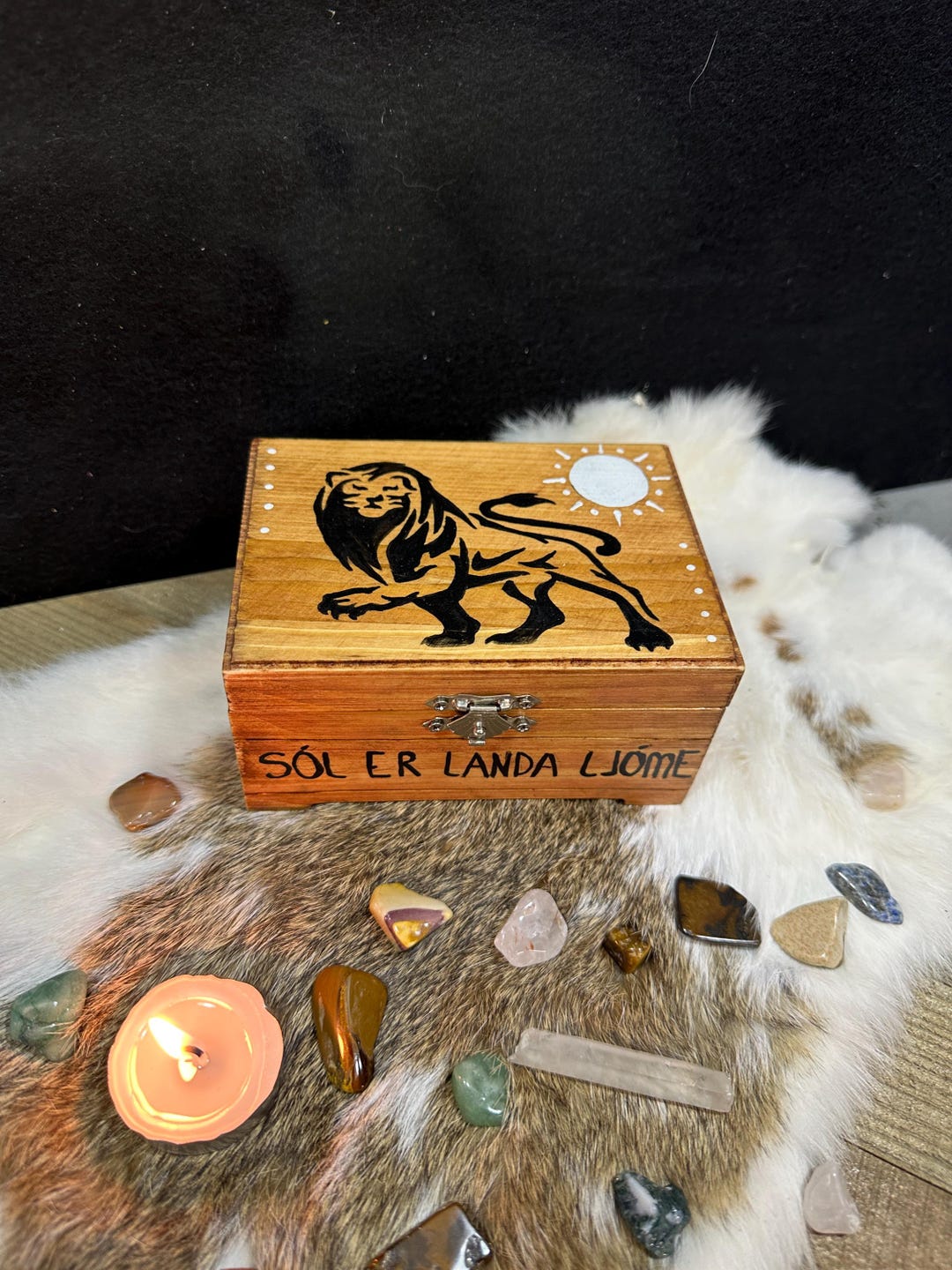 Lion Totem Box - Sun Worship - for Tarot Cards Runes Ogham Bones ...