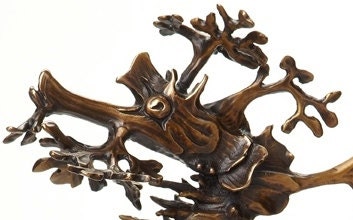 Leafy Sea Dragon End Table IN STOCK - Etsy