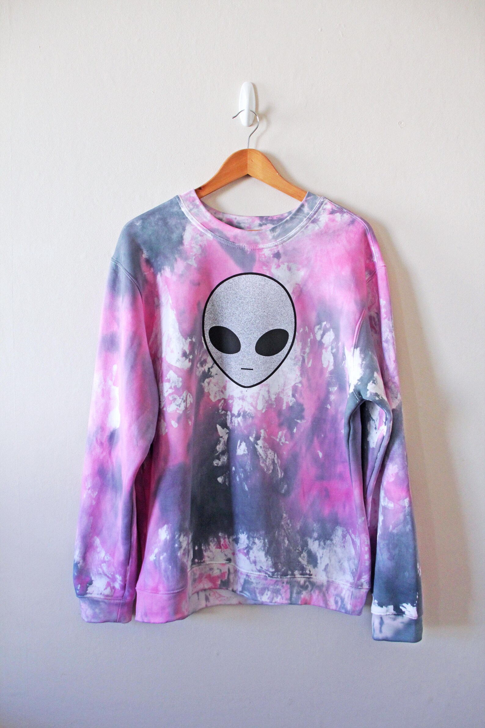 Alien Tie Dye Sweater - Etsy UK