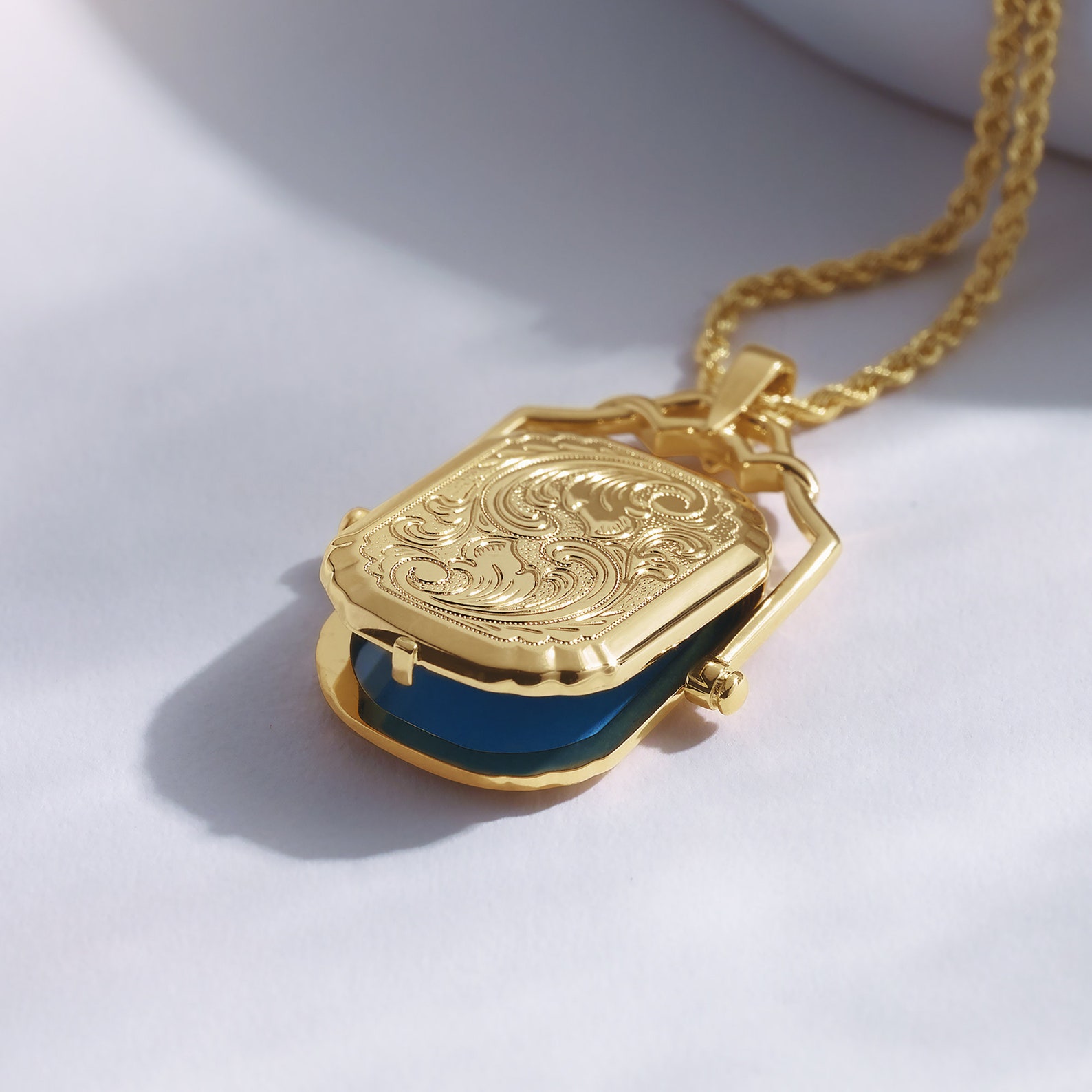 14K Gold Locket Large Gold Filigree Swivel Locket Photo - Etsy