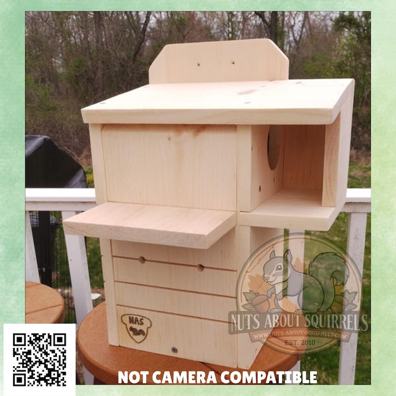 Squirrel House Nest Box - Etsy