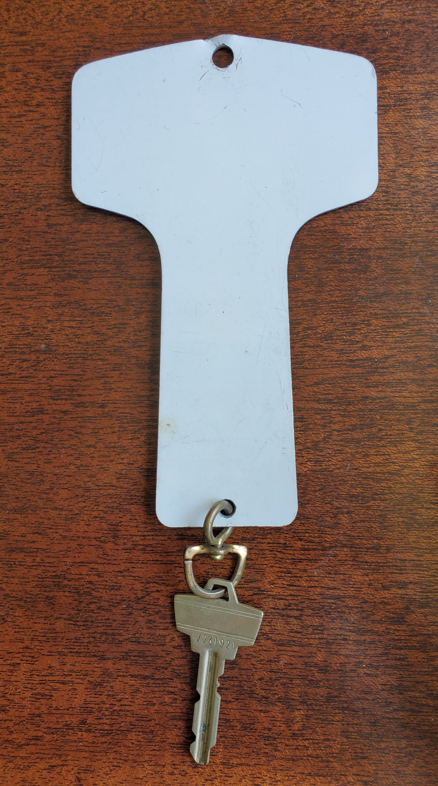 Vintage Porcelain TEXACO Ladies Gas Station Key & FOB - Etsy