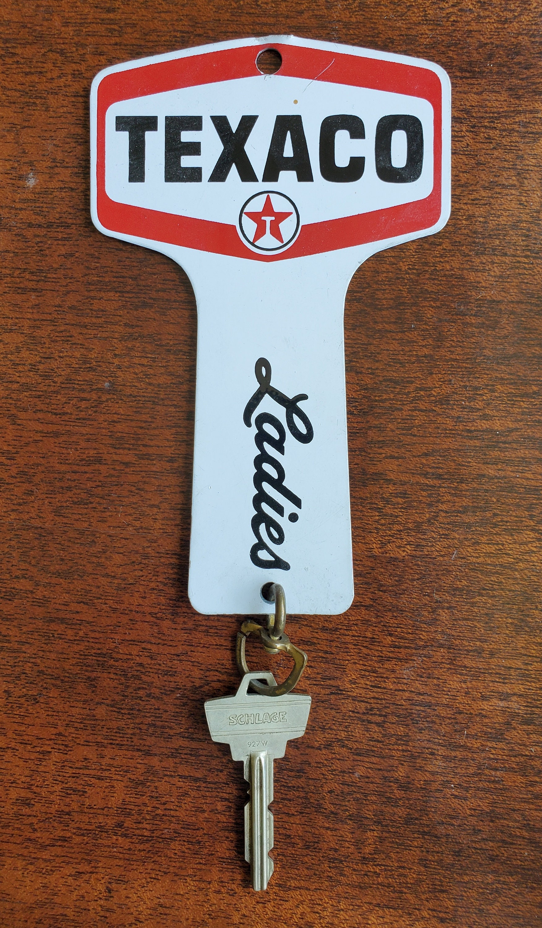 Vintage Porcelain TEXACO Ladies Gas Station Key & FOB - Etsy