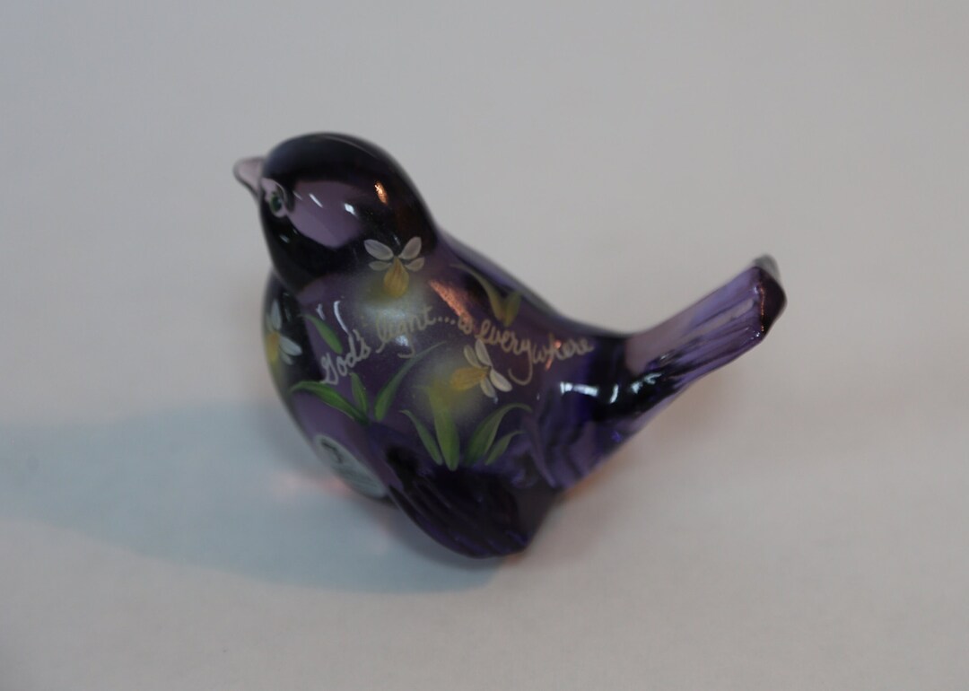 Fenton Glass ~ Violet Glass Bird ~ Hand Painted Bird Figurine - Etsy