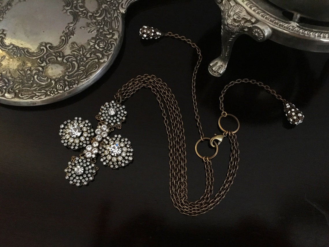 Perla Cross Pendant Necklace - Etsy