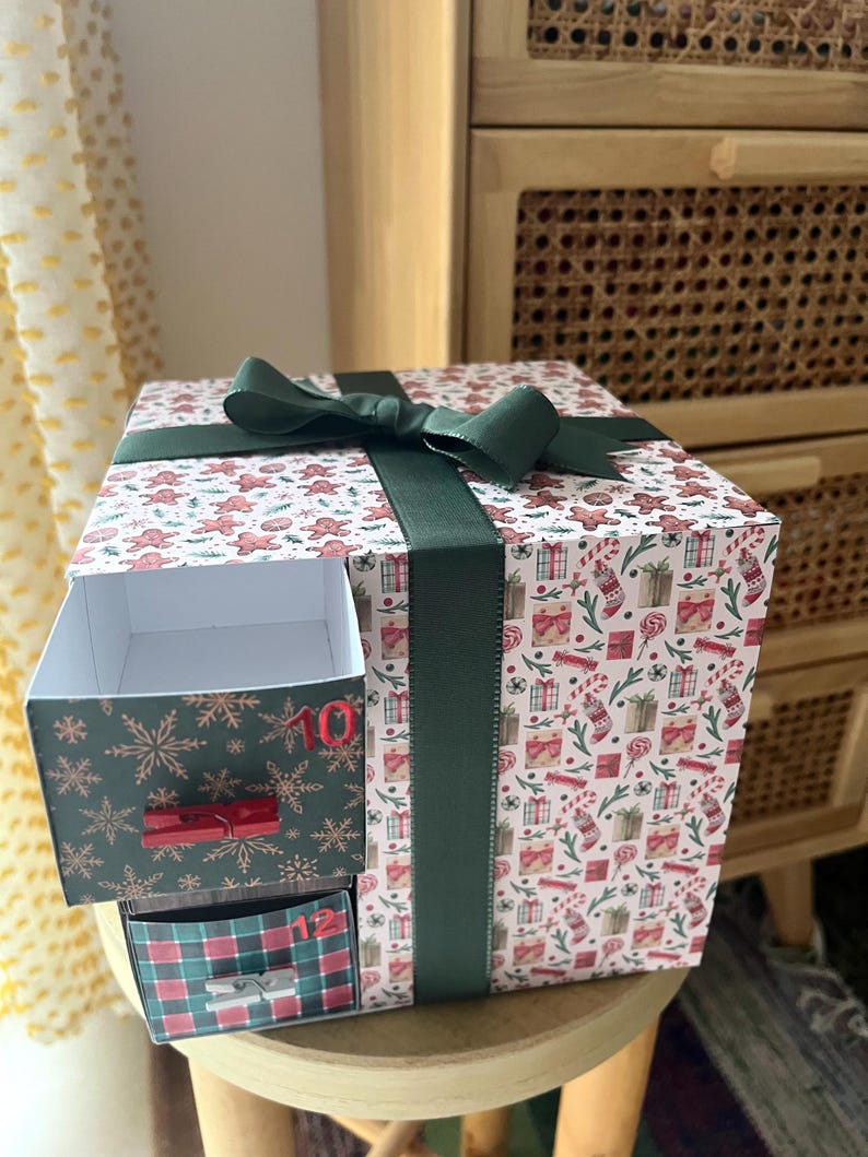 Surprise 12 Days of Christmas Advent Calendar Box - Reusable 12-day ...