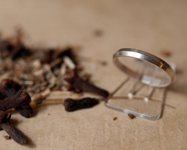 Alternative wedding ring geometric band triangular ring | Etsy