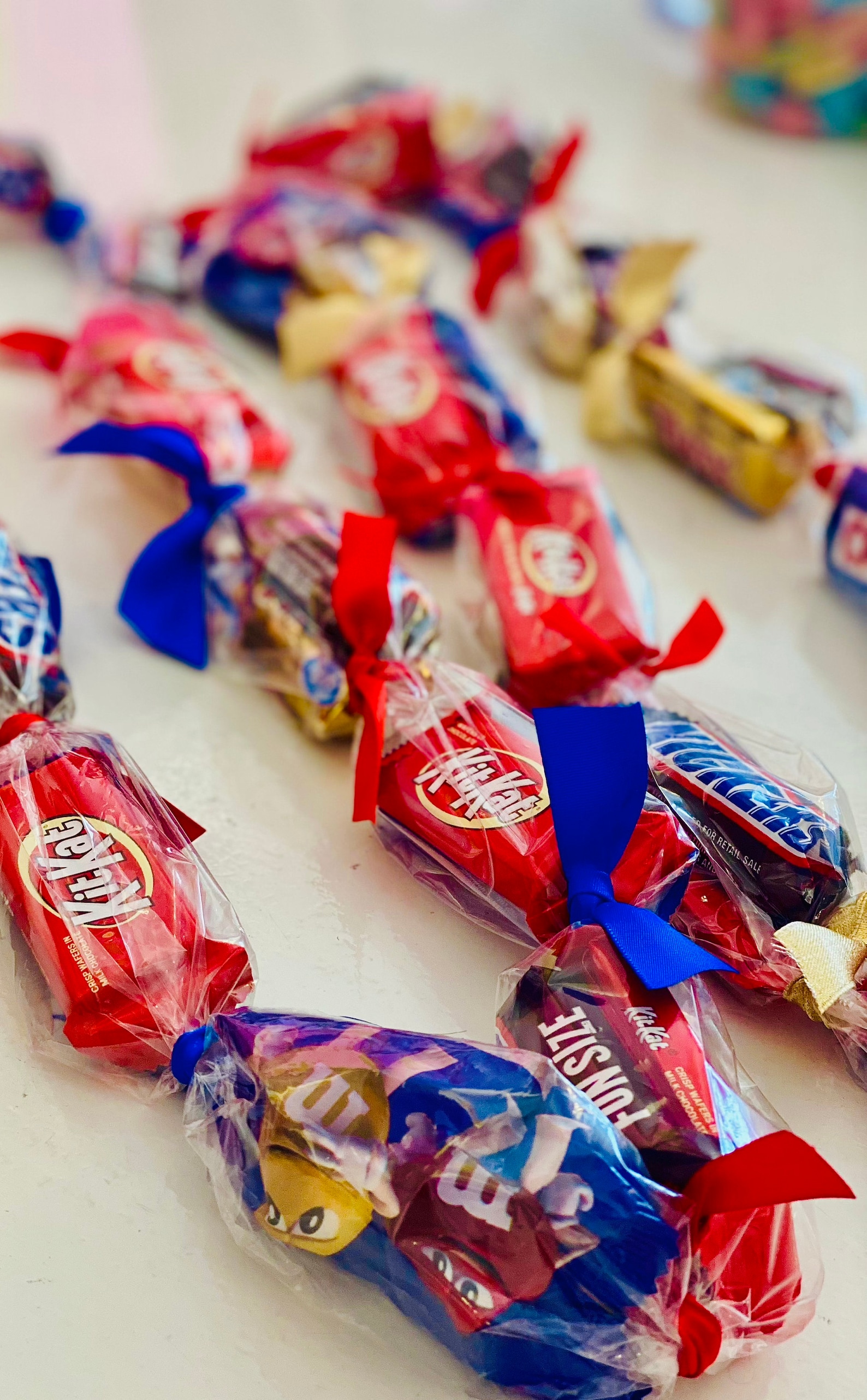 Custom Large Chocolate Candy Leis Necklaces Graduation Promotion Gifts ...