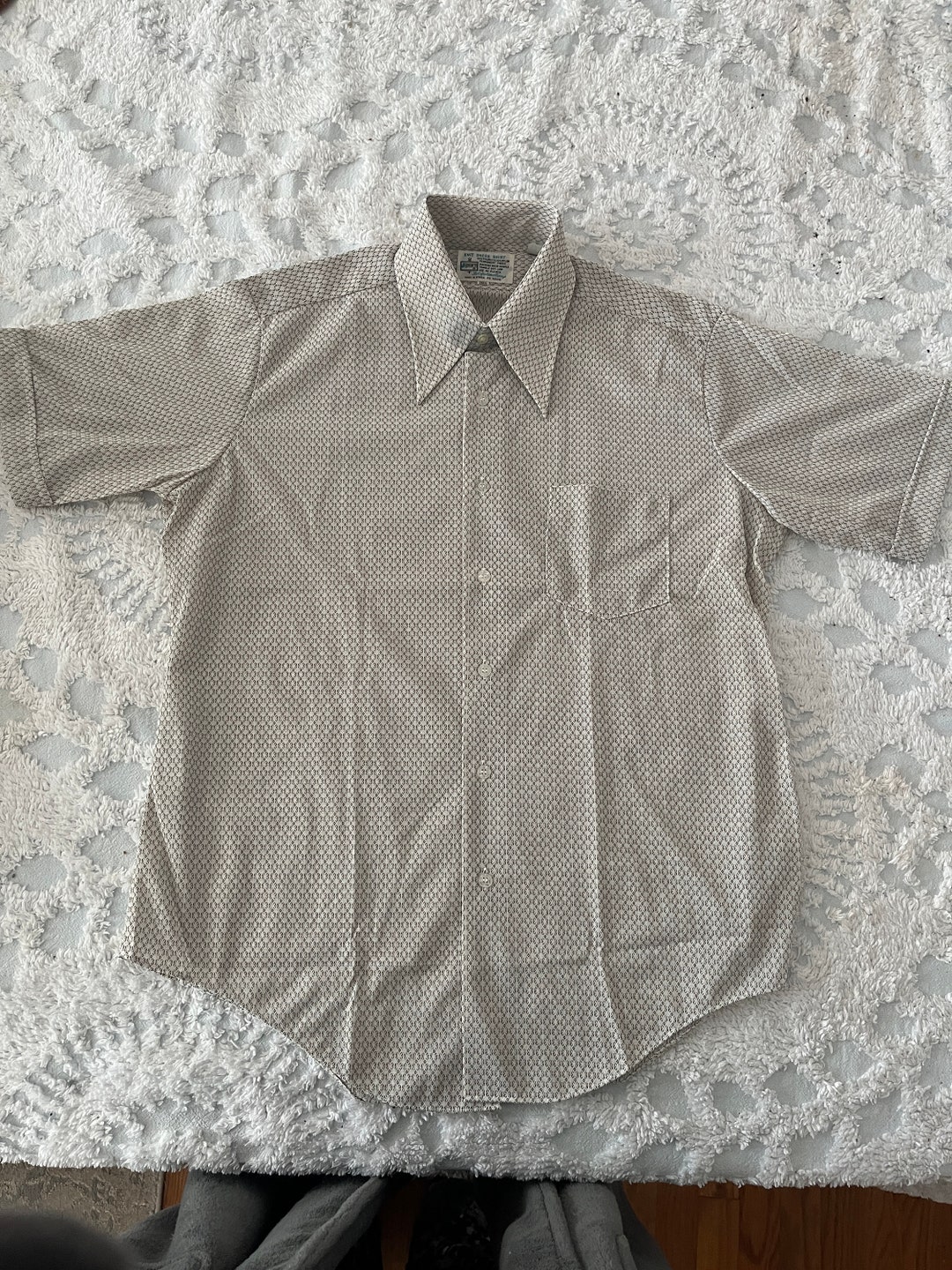 New Vintage Mens Kmart 70s Geometric Dagger Short Sleeve Button up ...