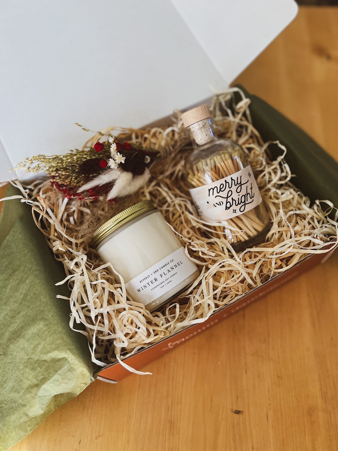 Boho Winter Gift Box Dried Florals, Winter Flannel Candle, Merry ...