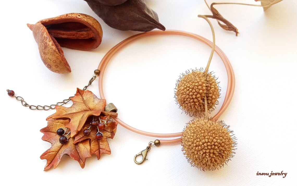 Maple Fall Necklace Fall Leaf Necklace Berry Necklace Necklace - Etsy