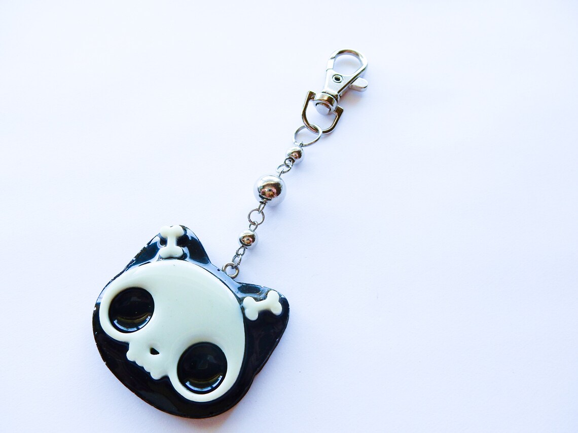 Cat Skull Keychain Gothic Halloween Spooky Glow in the - Etsy
