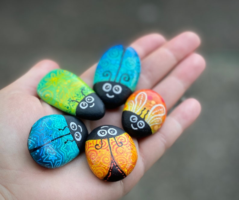 Painted Rocks Set of 5 Painted Bug Rocks Kindness Rocks | Etsy