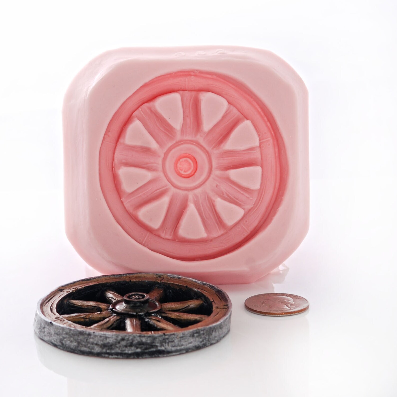 Silicone Wagon Wheel Mold Flexible Food Safe Western Wagon Wheel Mould ...
