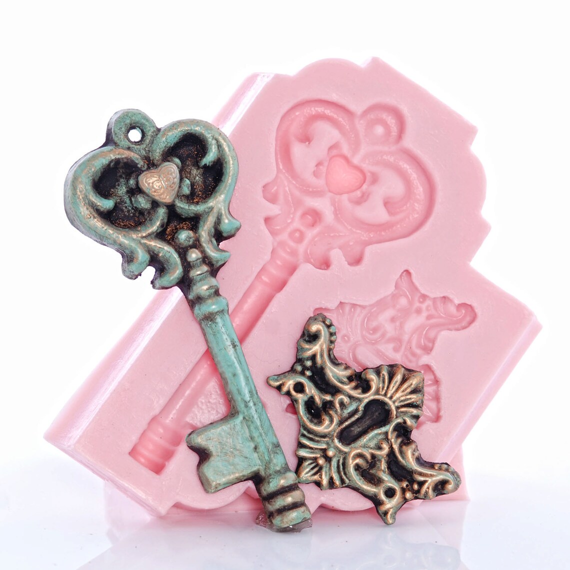 Mold Skeleton Key, Flexible Mold Creates Skeleton Key With a Heart in ...