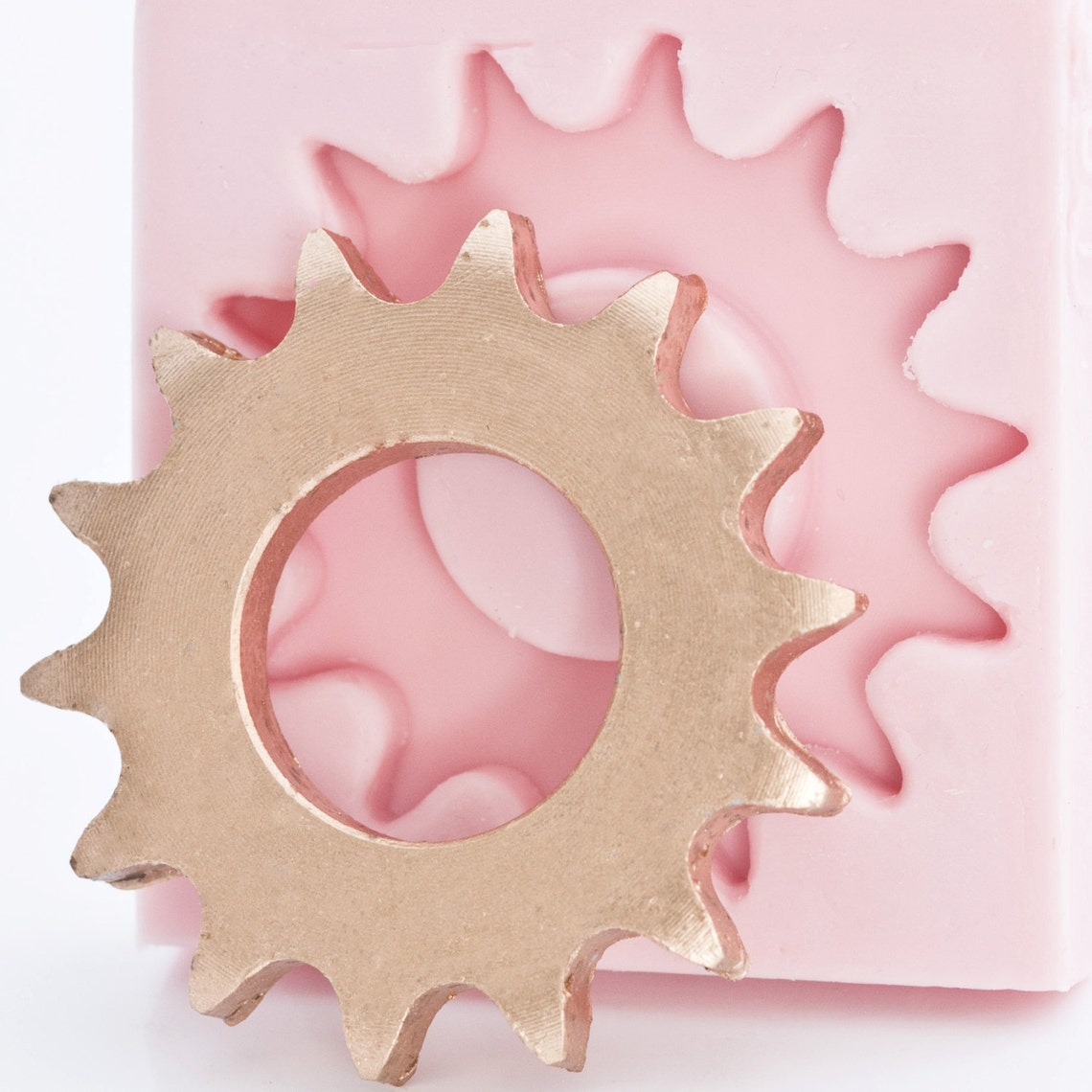 Steampunk Gear Mold Creates a Large Gear From Fondant - Etsy