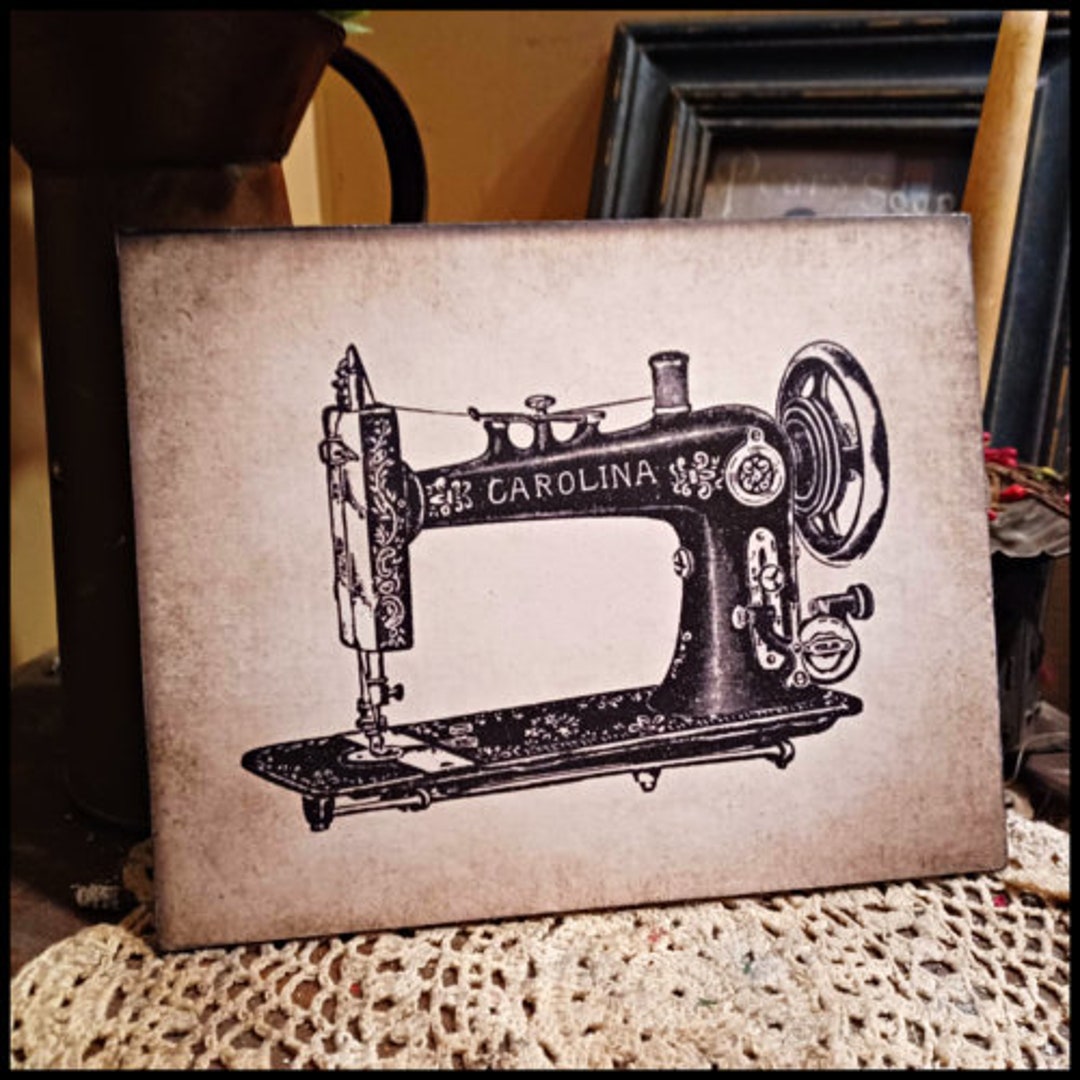 Primitive Vintage Victorian Distressed Carolina Sewing Machine Sewing ...