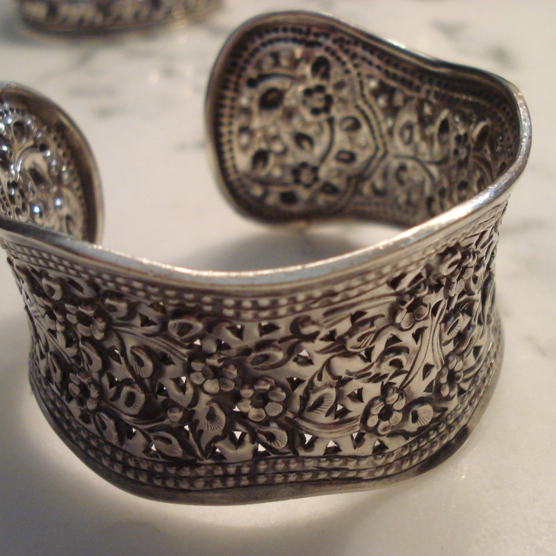 Repousse Bracelet - Etsy