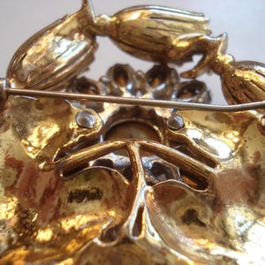 1940's Large Gold Tone Leaf and Ruby Red Rhinestone Pin - Etsy