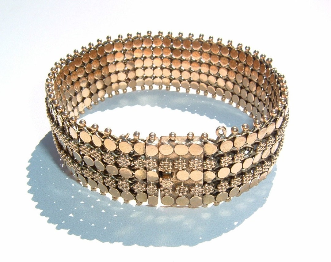 Stunning Gold Mesh Bracelet With Flower Motif - Etsy
