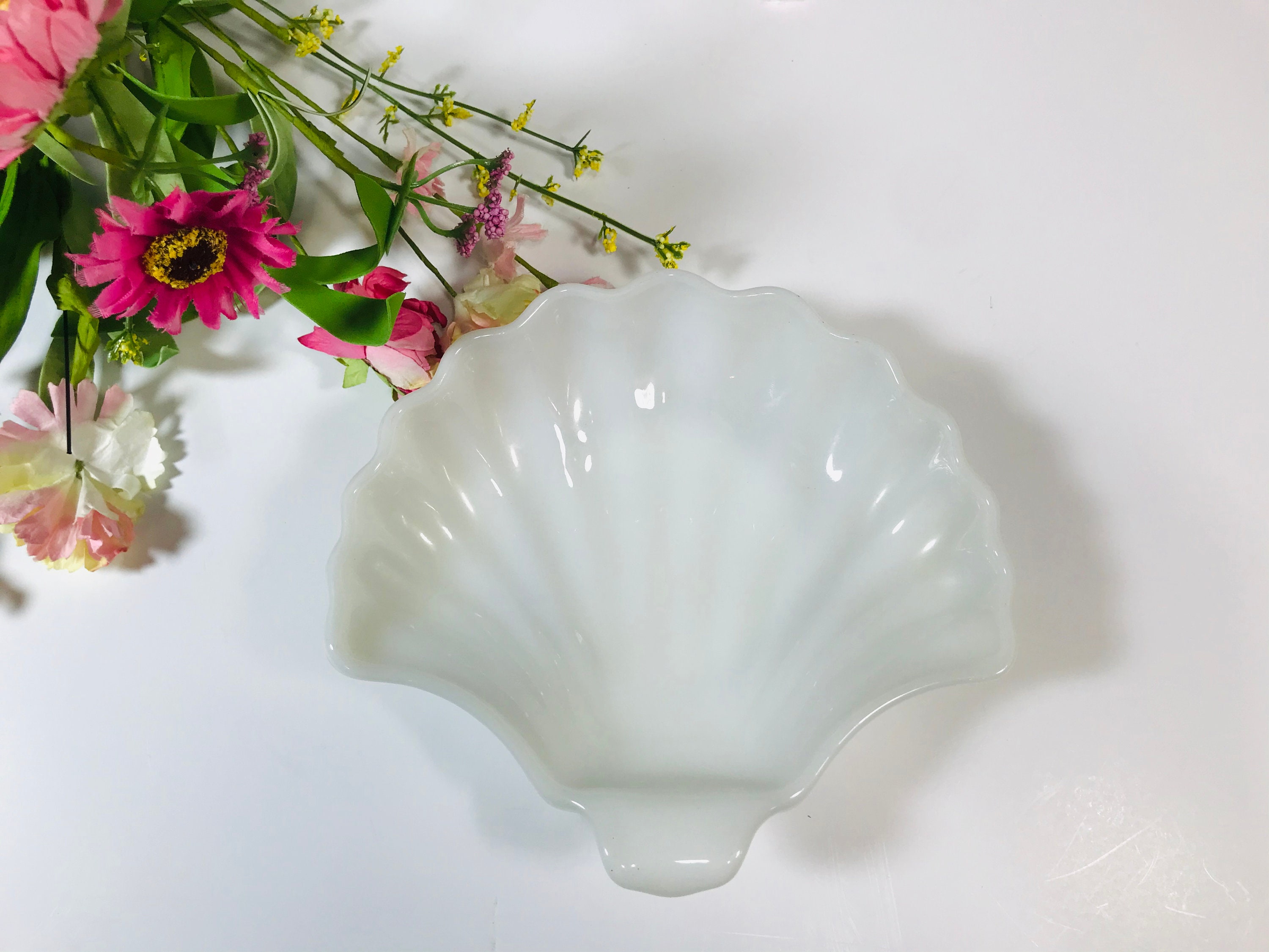 Milk Glass Shell Bowl Shallow Shell Bowl Candy Dish Soap - Etsy UK