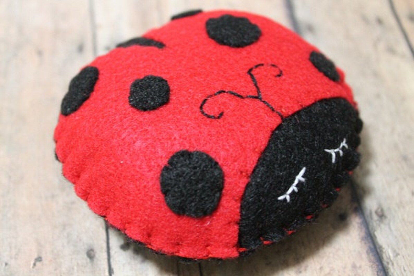 Felt Ladybug Ornament-ladybird-ladybug Decor-christmas - Etsy