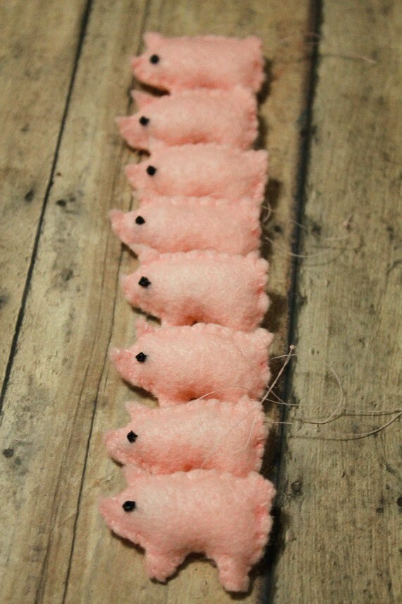 Felt Pig Ornaments-mini Pigs and Mama Pig-handmade Felt Pig Ornaments ...
