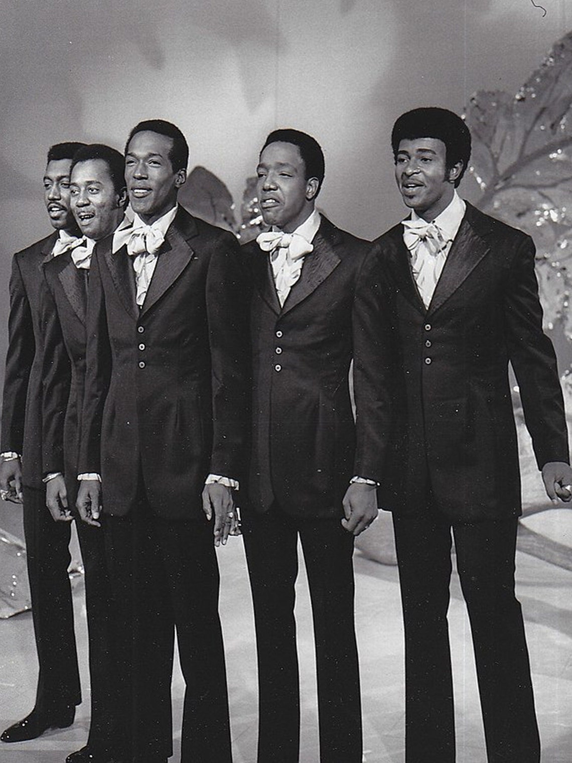 The Temptations on the Ed Sullivan Show 1969 8X10 Print - Etsy