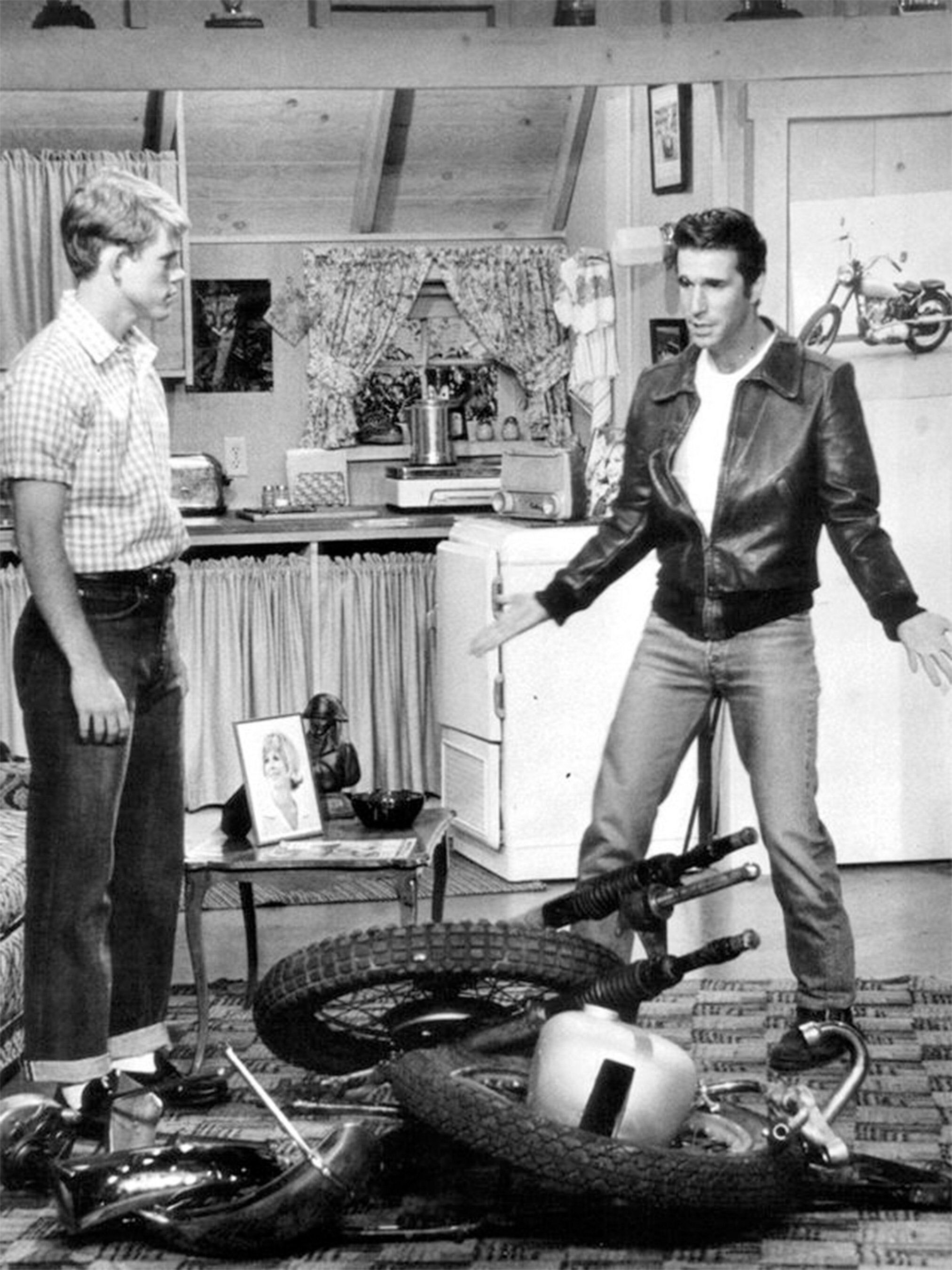 Happy Days, Ron Howard richie Cunningham Henry Winkler fonzie 1976...8X10 Print - Etsy