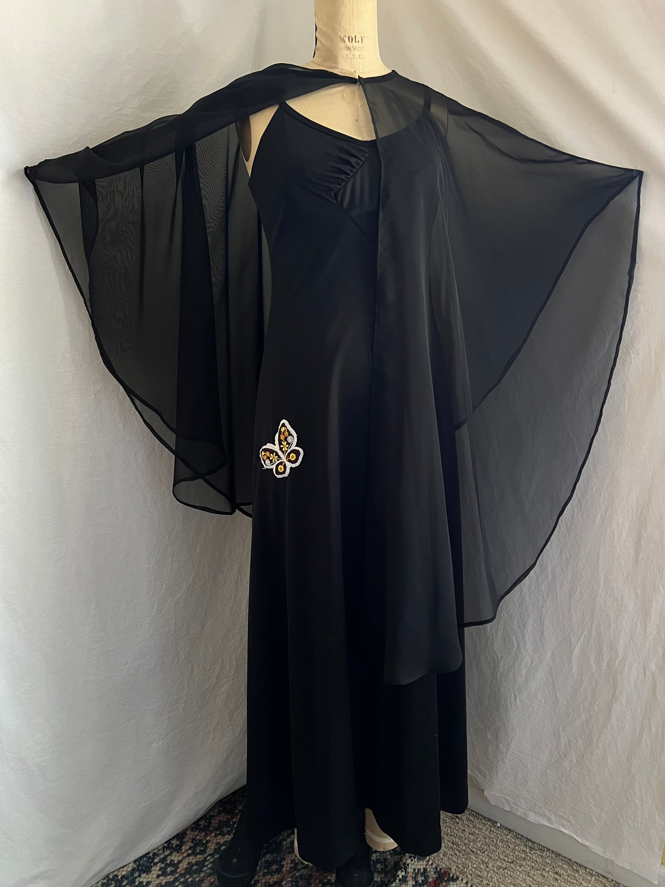 1970s Vintage Slinky Black Maxi With Matching Cape Sz S/m - Etsy