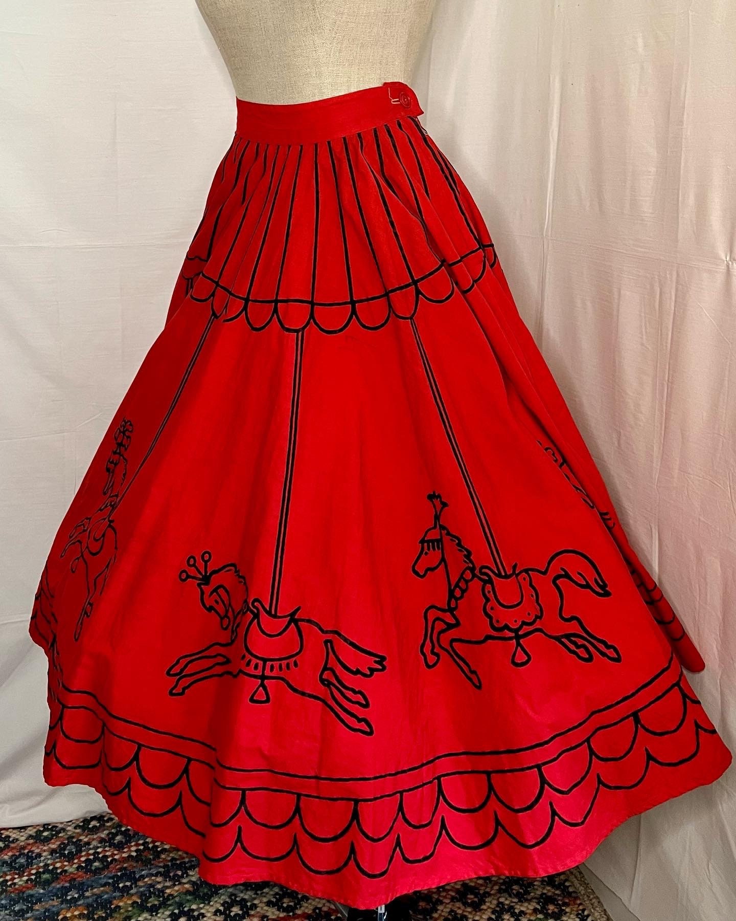 1950s Vintage Red Cotton and Velvet Carousel Horse Circle - Etsy